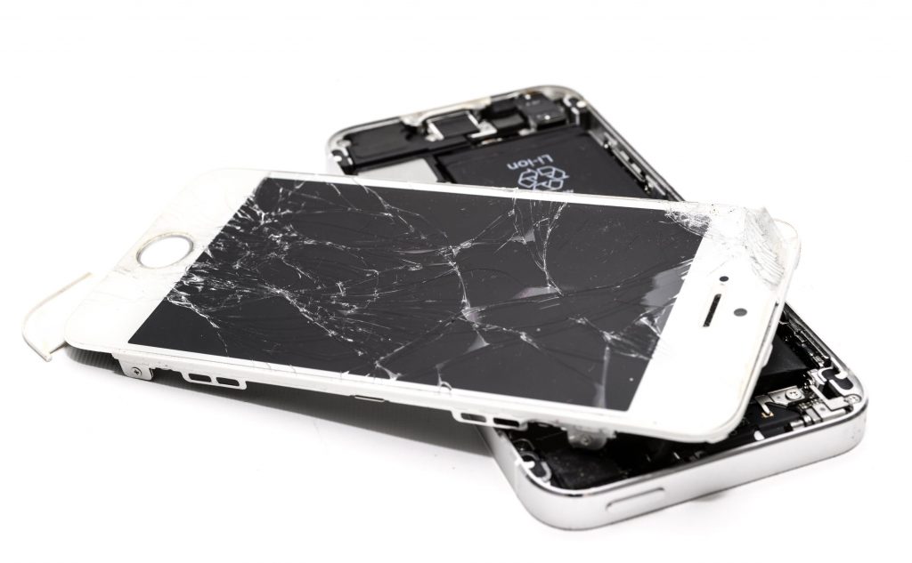 Top 6 most common types of cell phone damage and repair - Swappa Blog